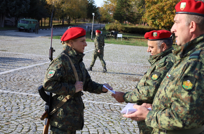 СТРАХотно настроение завладява 8888.bg!